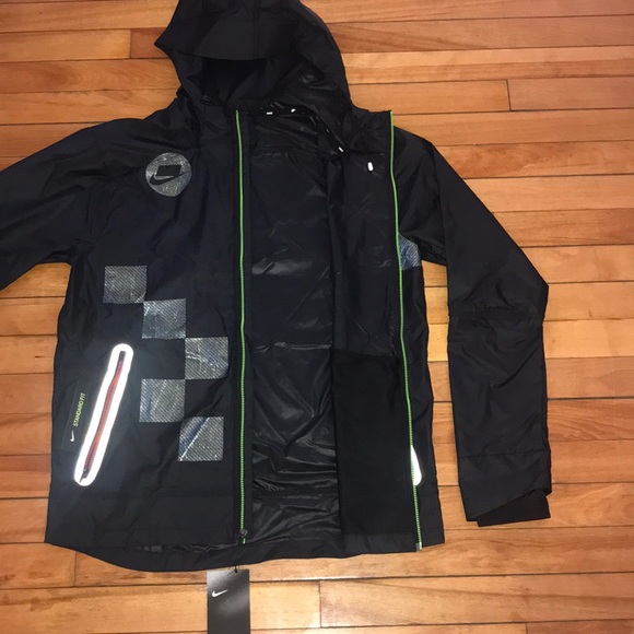 Nike | Jackets & Coats | Nike Flash 3m Reflective Running Jacket Black ...
